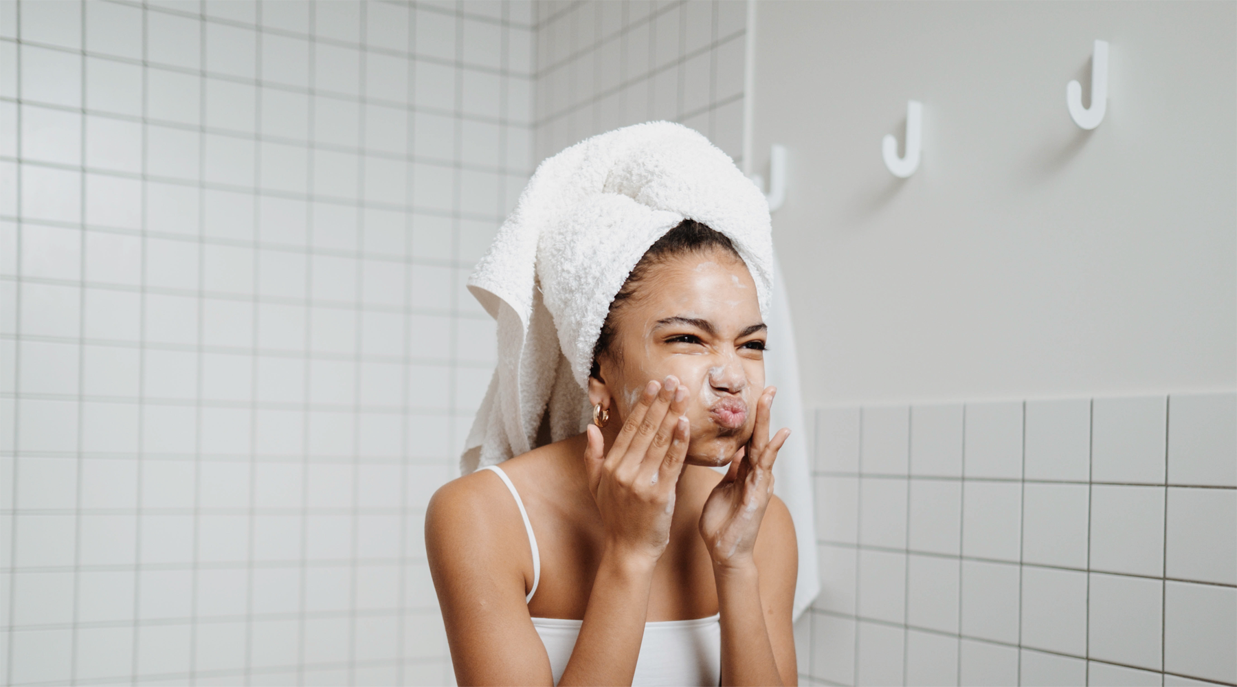 What skincare should I use for my tween/teenager? – Vanessa Megan Skincare